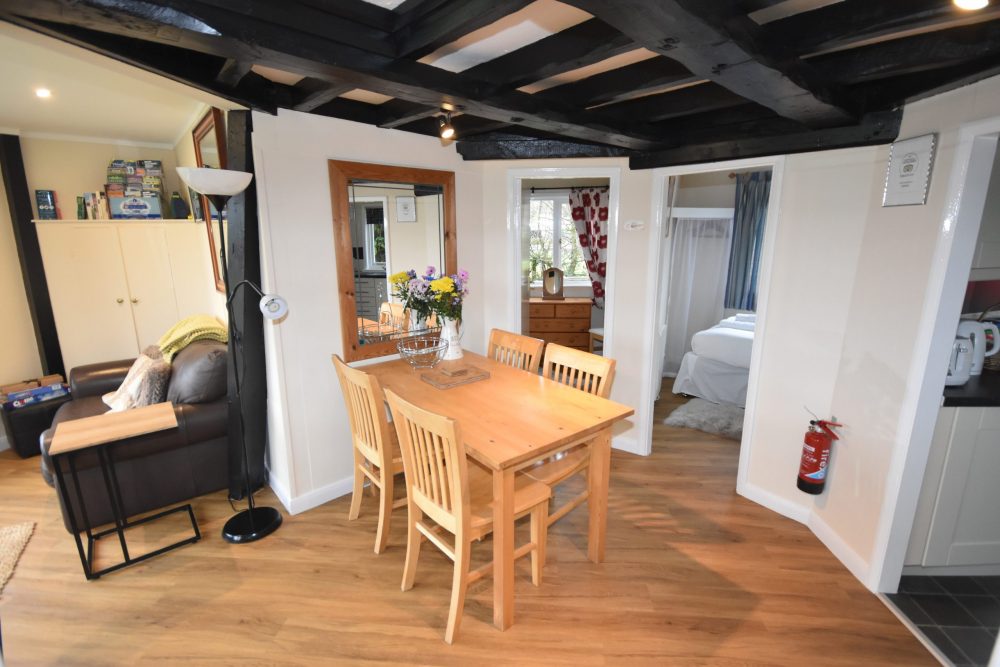 The Windmill - Horning - Broads Escapes