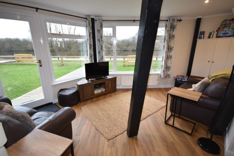 The Windmill - Horning - Broads Escapes