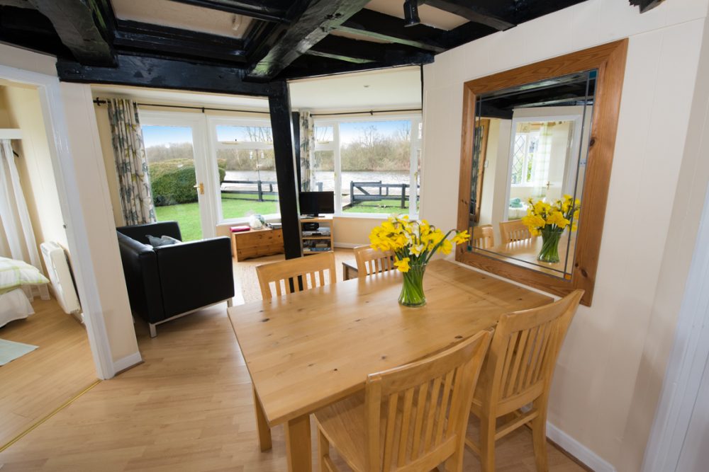 The Windmill - Horning - Broads Escapes