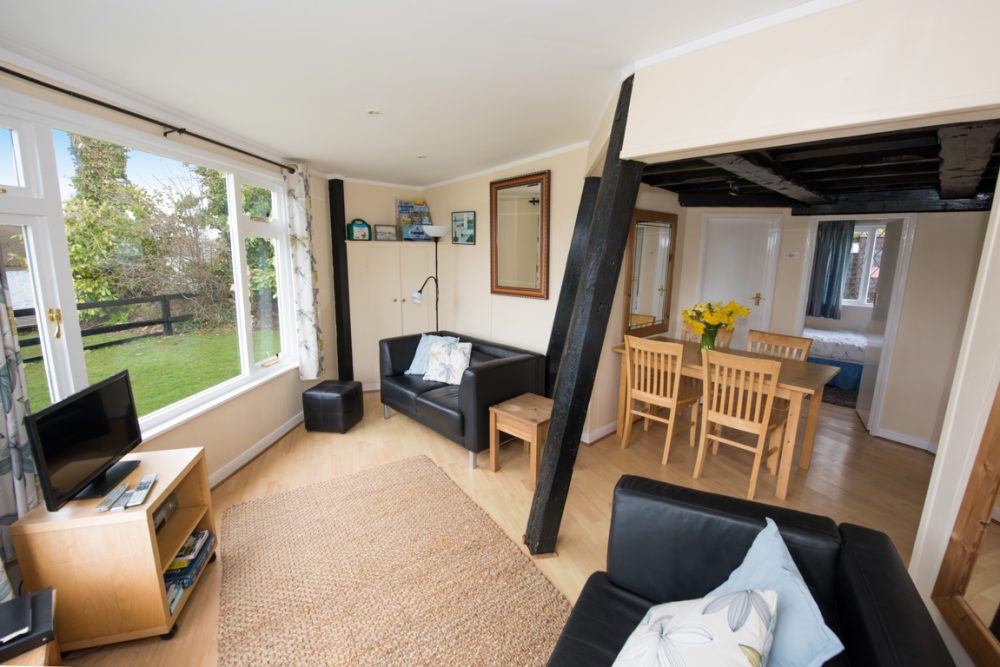 The Windmill - Horning - Broads Escapes