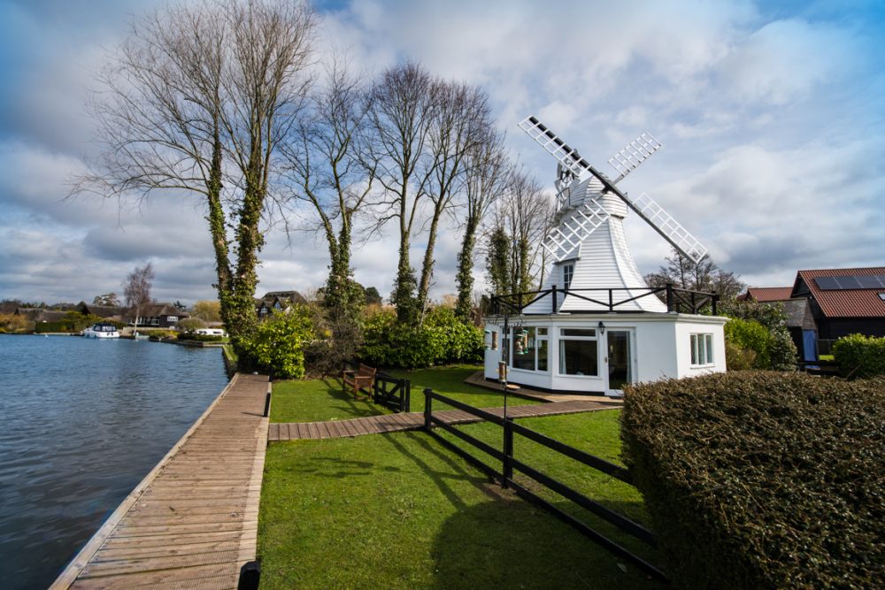 The Windmill - Horning - Broads Escapes